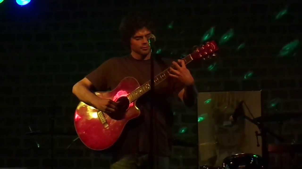 Brian Bard "Ragamuffin" live at Gracie's cafe in Elkton Md - YouTube