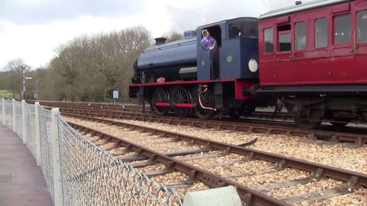 class j94 at the isle of Wight steam railway. - YouTube