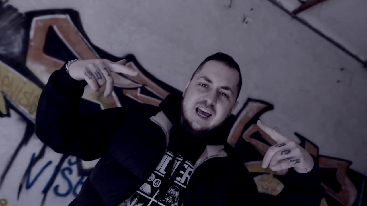 Chada DMG - HiperMangan (Official Video) - YouTube