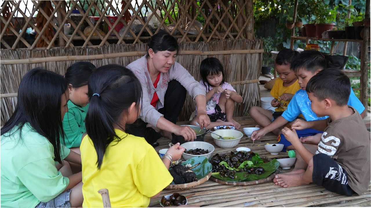 Cooking In The Village. What Do Rural Children Like To Eat? Country ...