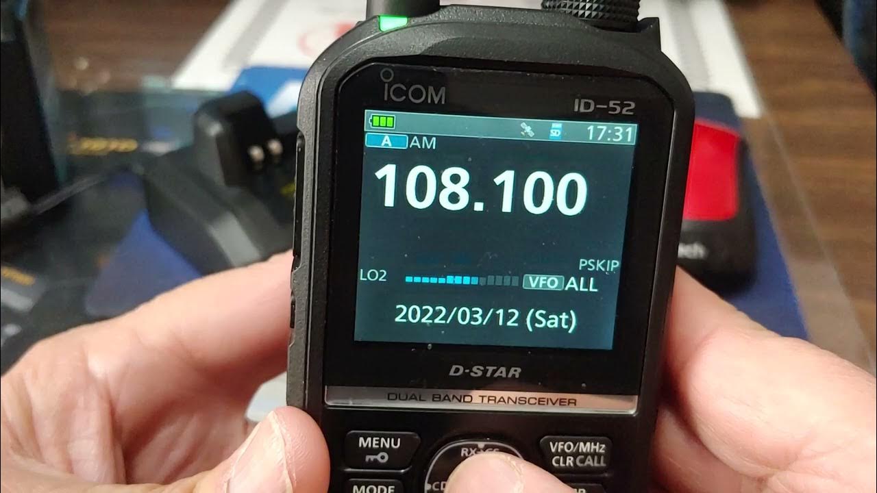 ICOM ID 52 - YouTube