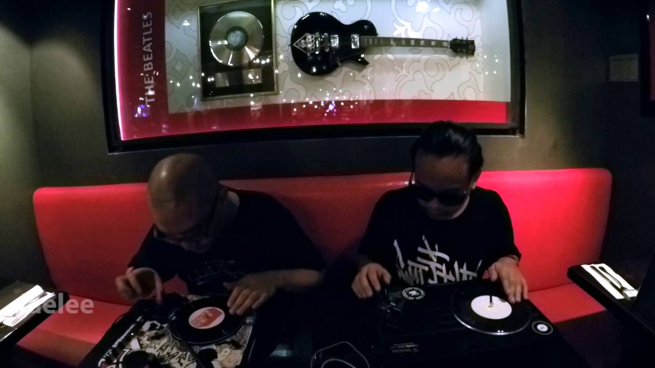 Triple J Funk - Hard Rock Cafe - Siam Square - YouTube