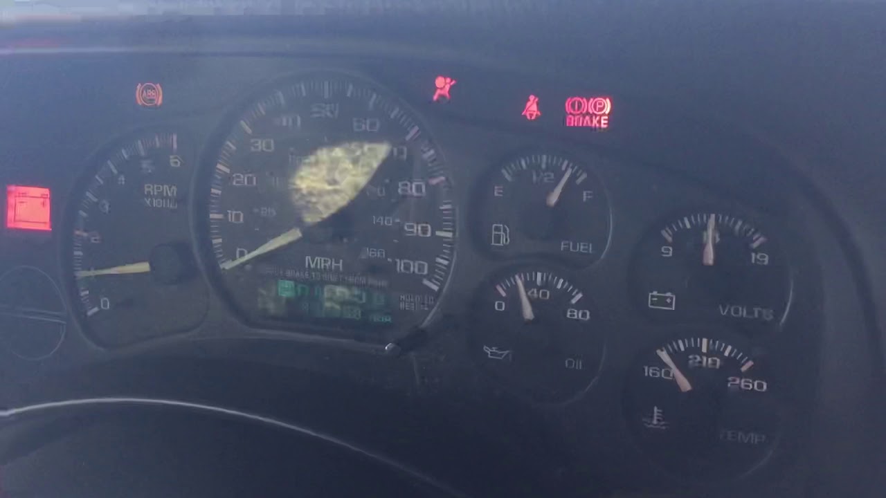 2001 Chevy Silverado 1500 Startup Engine! 734K Miles - YouTube