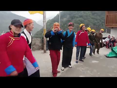 Aie & mem chham, yak dance # Gongkhar village - YouTube