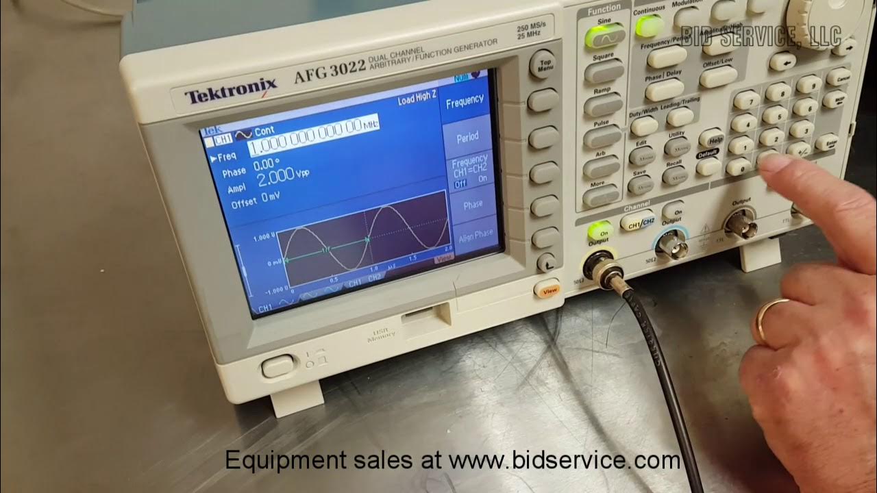 Tektronix AFG3022 Function Generator #61403 - YouTube