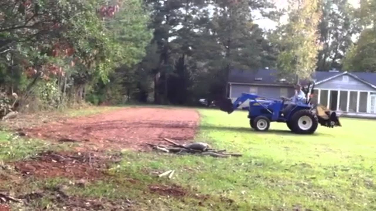 Hillbilly Fence Building - YouTube
