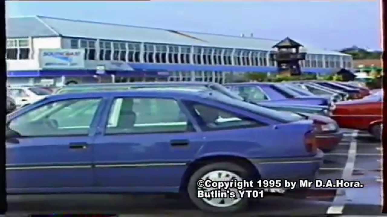 Butlins Bongor Regis Main gate, outside reception, - YouTube