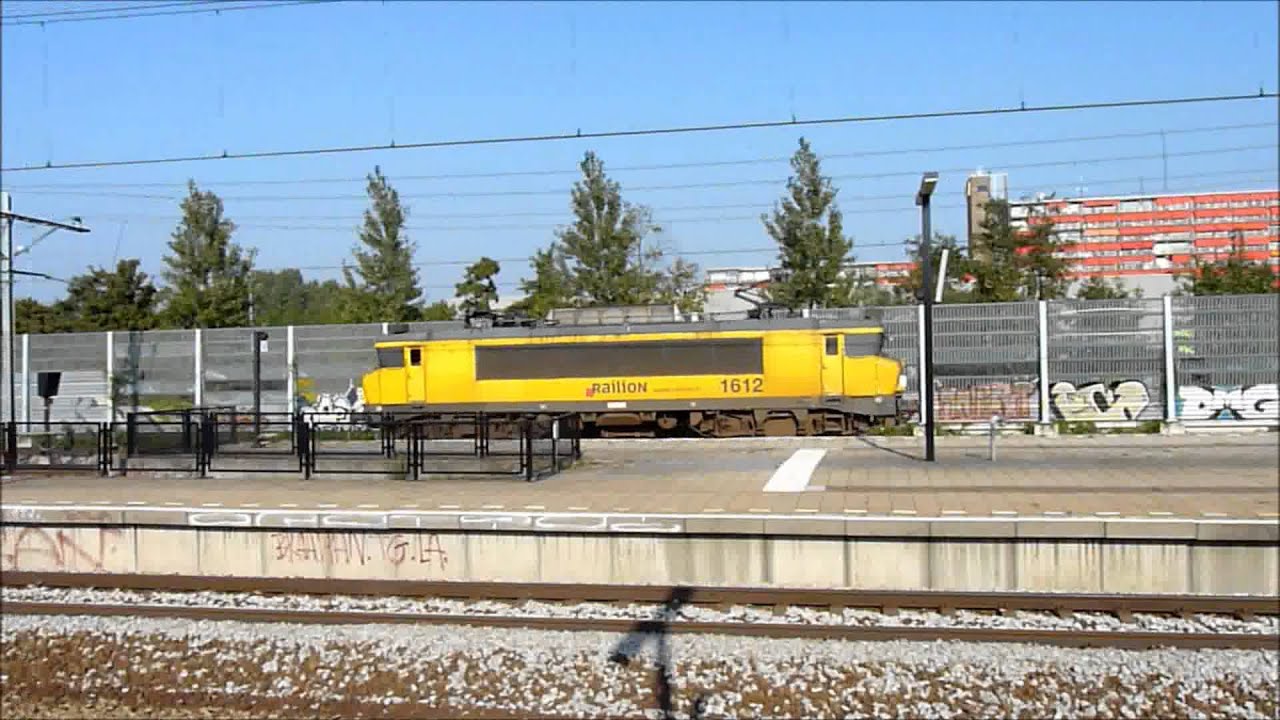 1612, Alstom class 1600, since 1981, passing Rotterdam-Lombardijen on ...