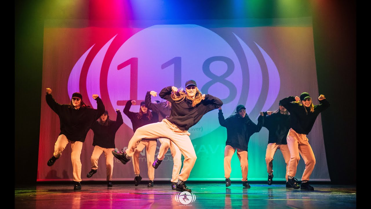 2019 - 2020 Qualifier 6 - Squadron (Dansschool Balanze) - YouTube