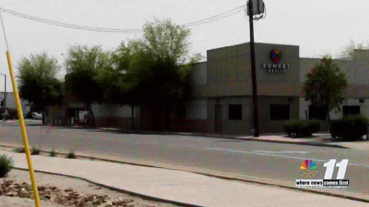 Sunset Health in Somerton held COVID-19 testing Saturday morning - YouTube