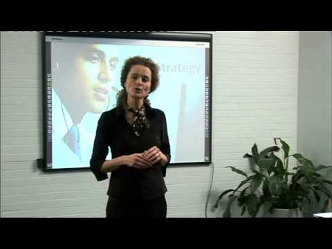 How to open and close presentations - Presentation lesson - YouTube