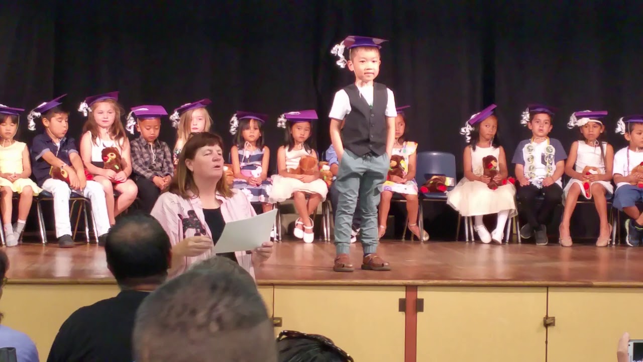 Kindergarten graduation - YouTube