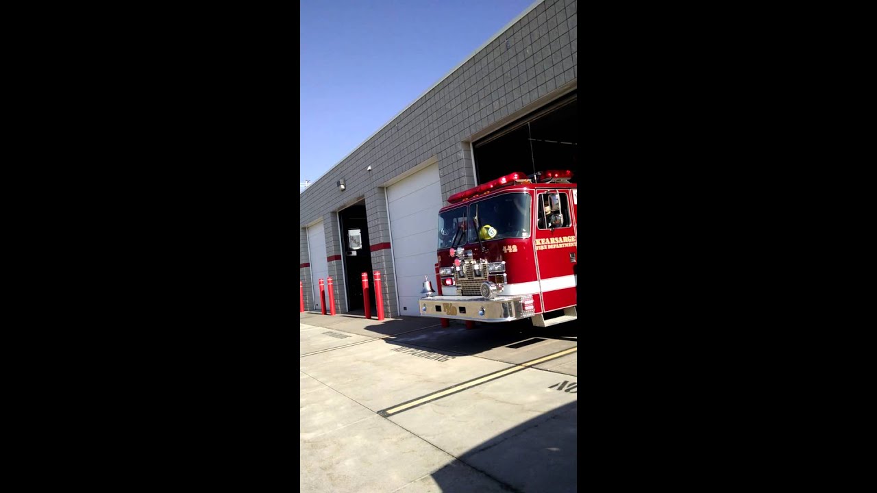 Kearsarge Fire Department engine 442 with utility 448 responding to a ...