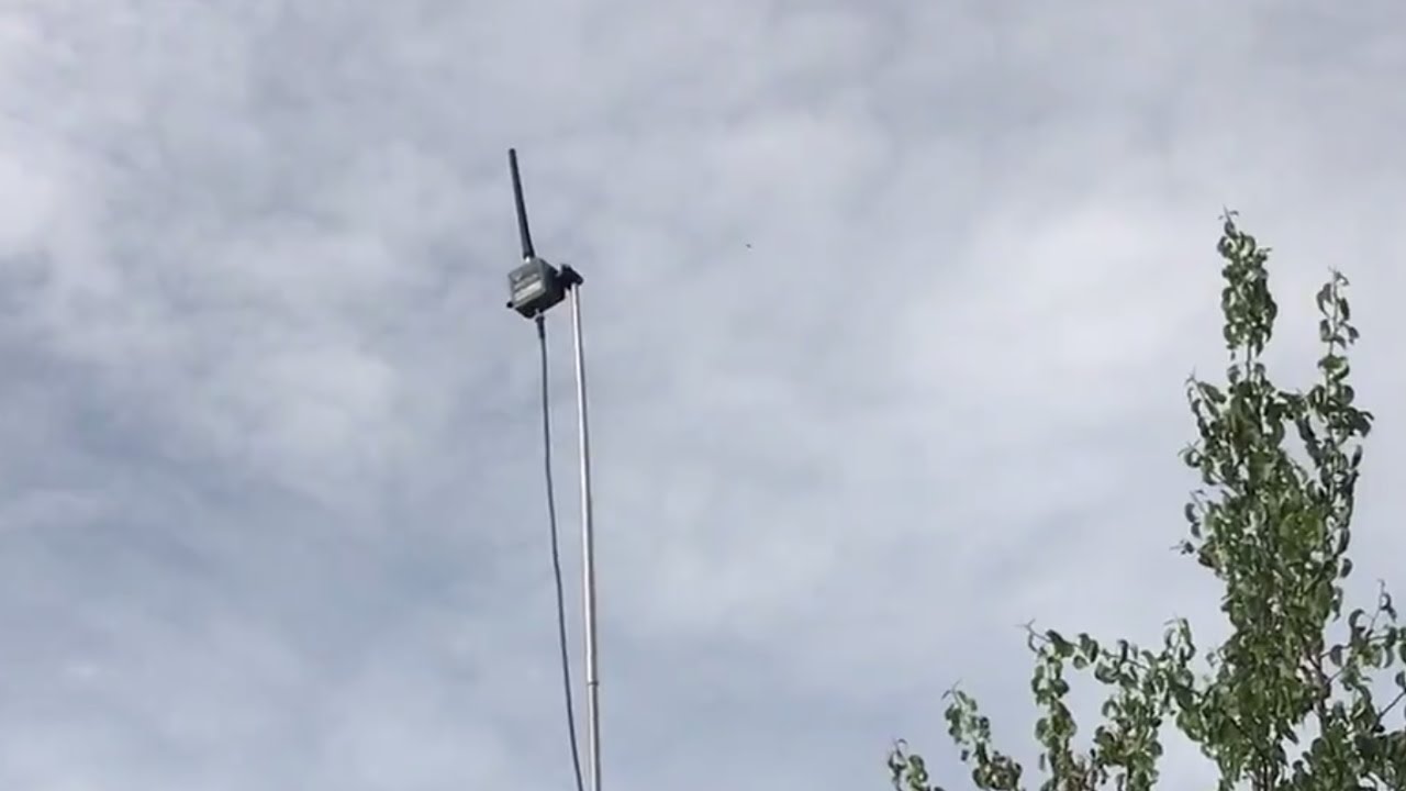 A 4 metre DIY mast for the Bonito Megactive MA305 & Boni Whip antennas ...