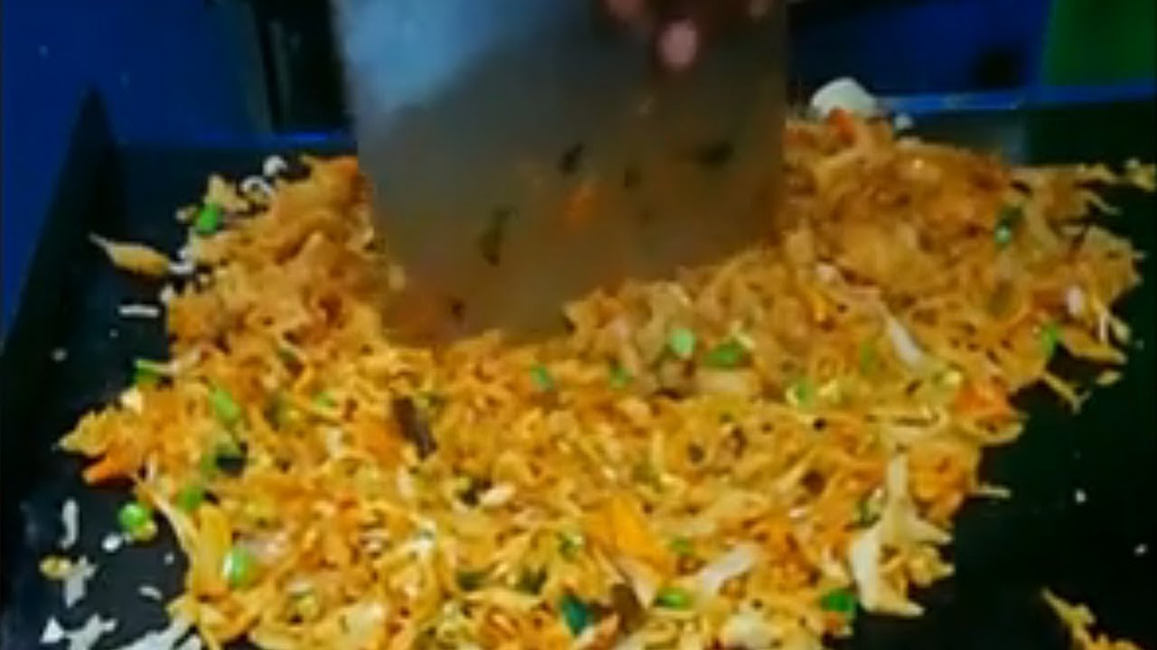 බිත්තර කොත්තු Egg Koththu | Sri Lankan Egg Koththu Tasy Foods In Sri ...