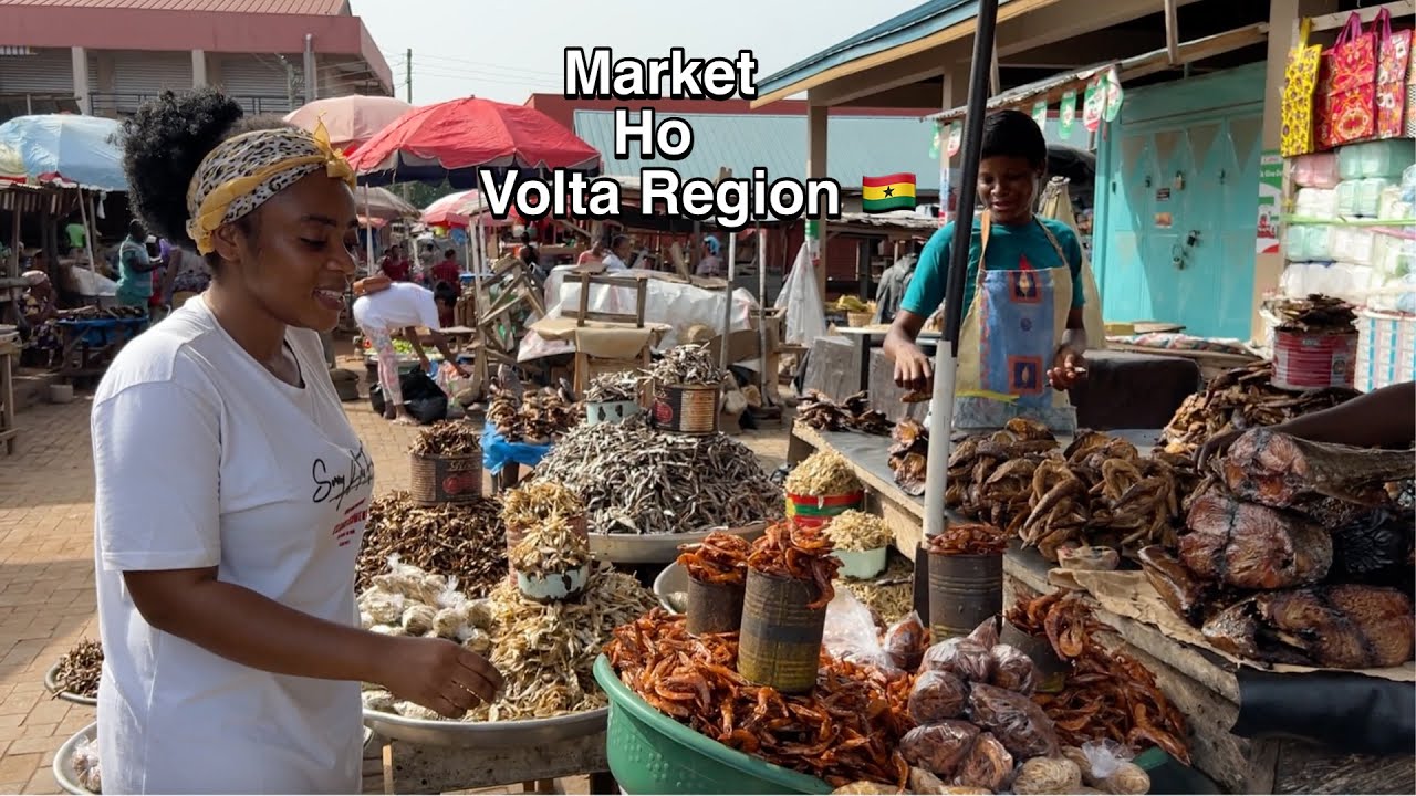 Market day in Rural Ghana at HO, Volta Region || Real cost of food ...
