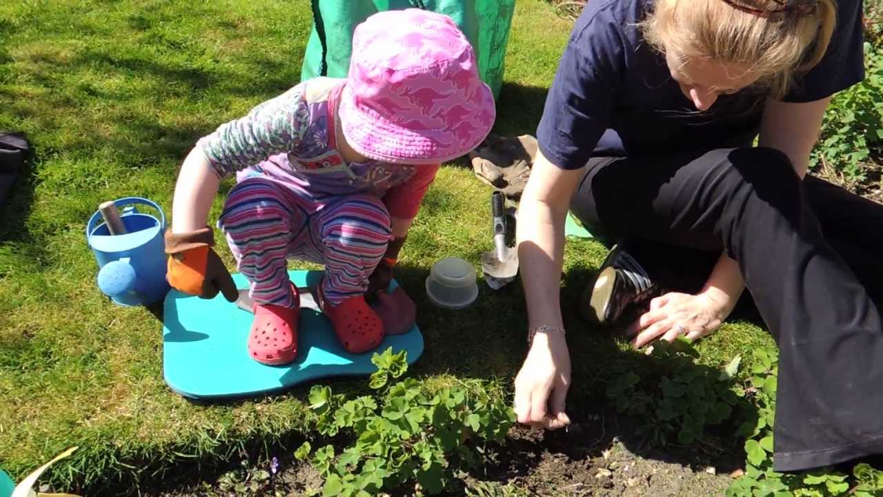 Milly worm - YouTube