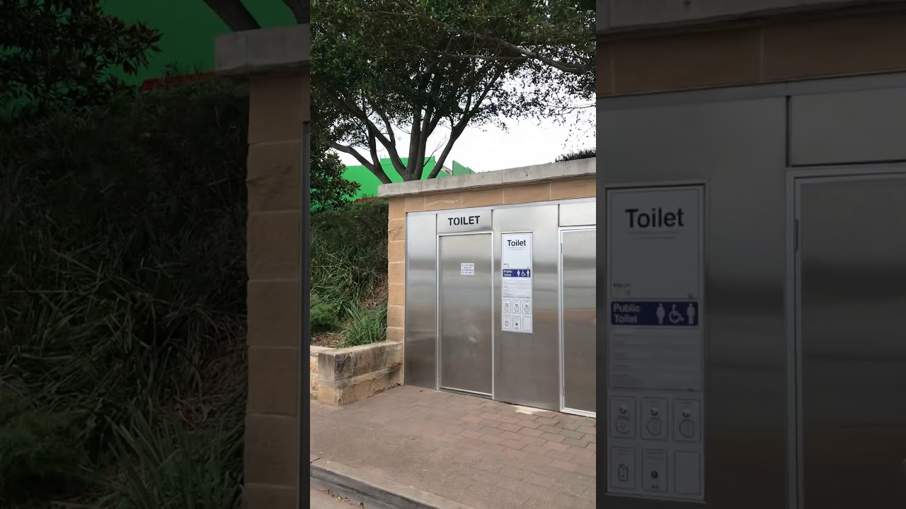 Fully automatic public toilet in Sydney Australia - YouTube