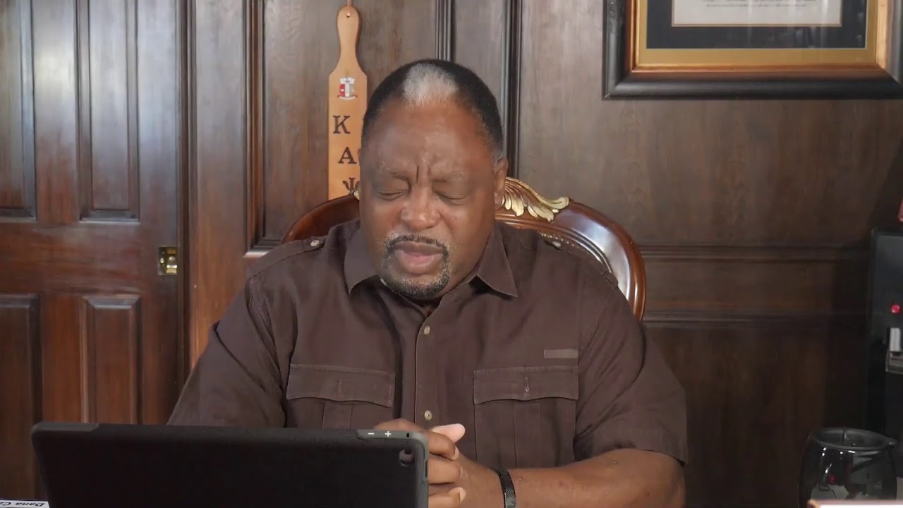 Noon Day Bible Study with Dr. Dana Carson Tuesday July 14th - YouTube