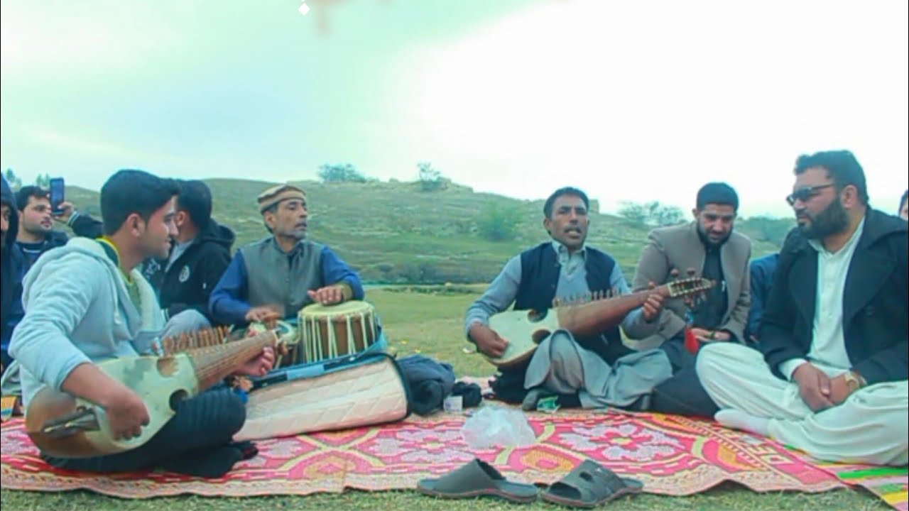 Pashto New Tapi #tapi #villagelife Rabab Mangi - YouTube