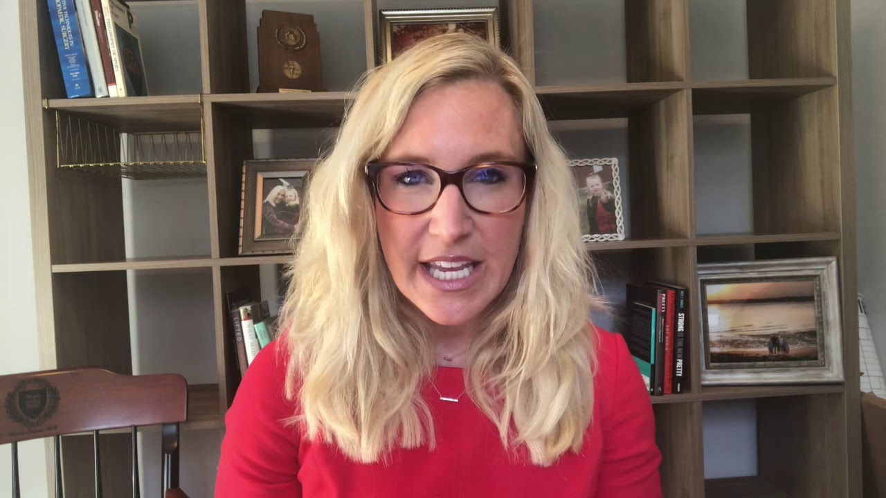 Dr. Karen Sutton discusses social distancing - YouTube