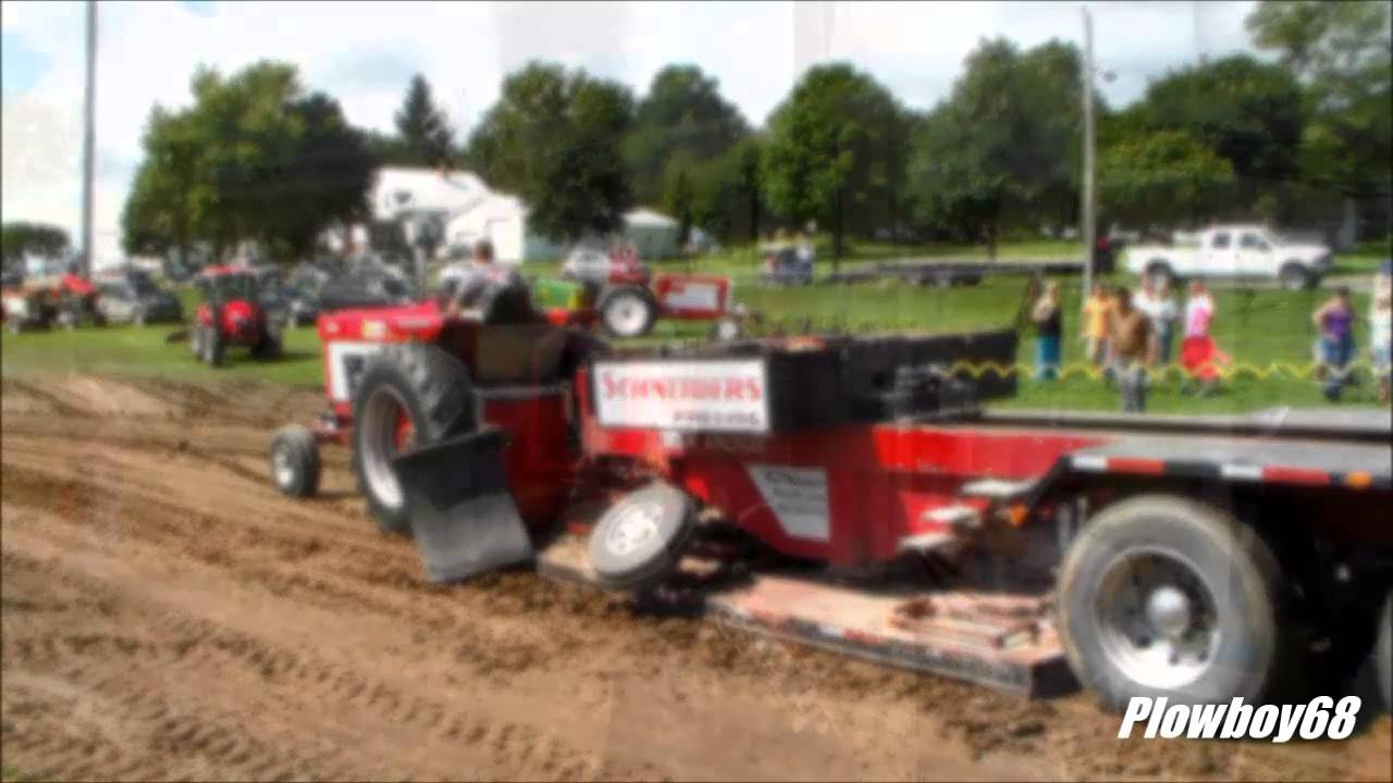 11,000lb 12mph Turbo Farm Tractors in Prairieburg, IA 8-30-2014 - YouTube