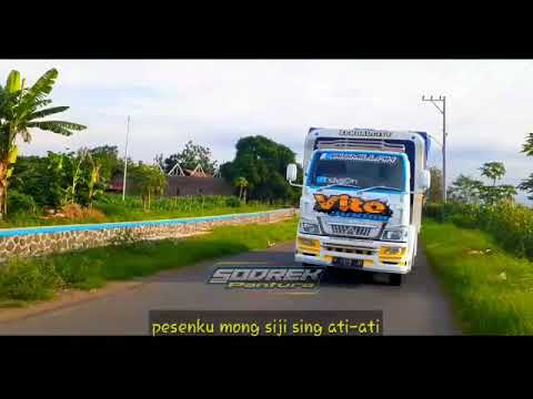 Story truk tampan