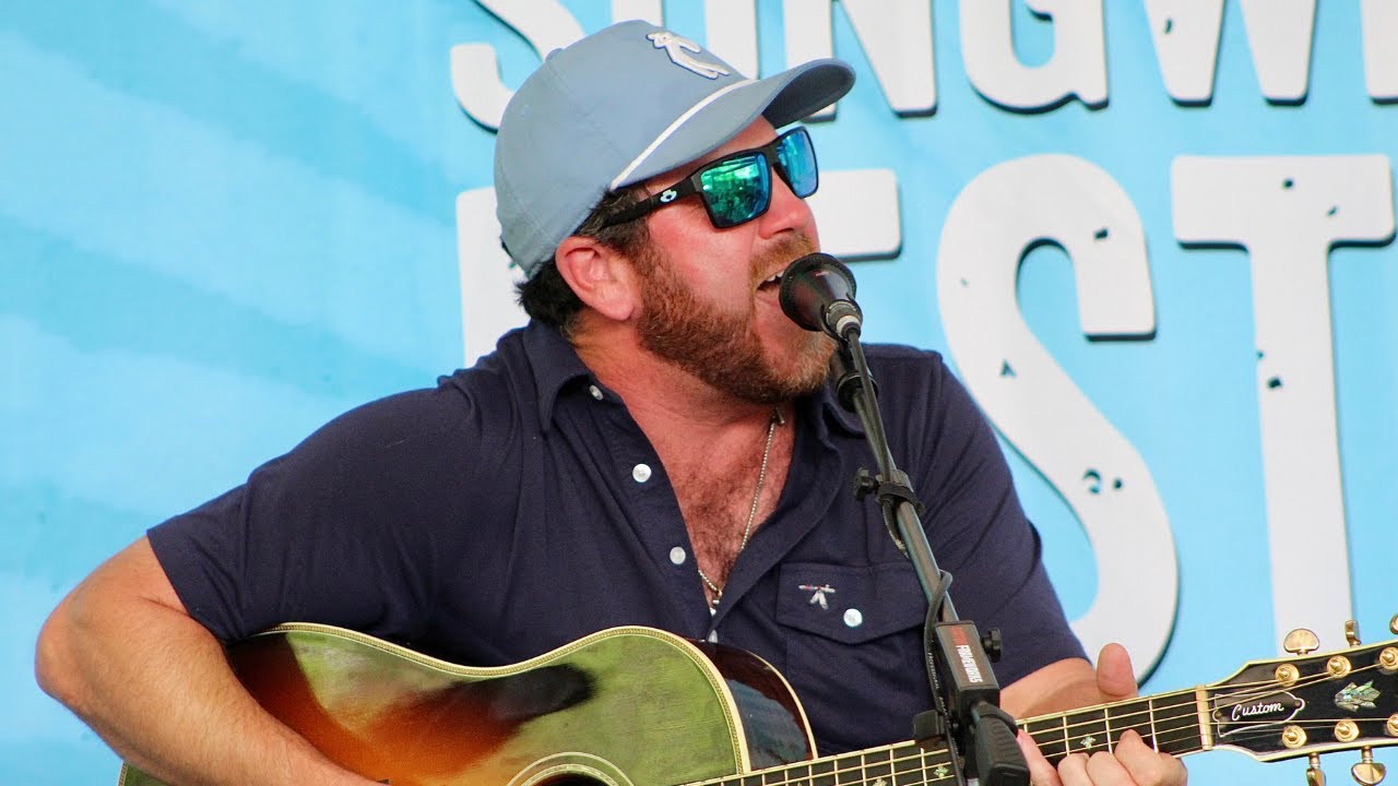 Tyler Reeve Performs "Does To Me" | Palm Coast Songwriters Festival ...