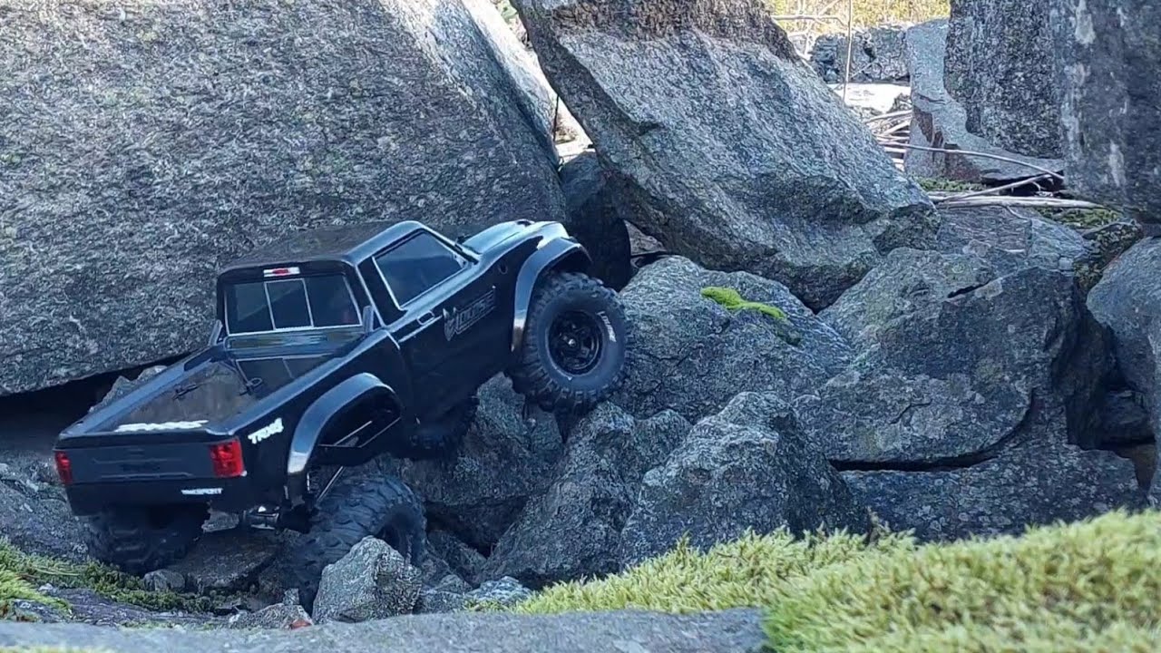 Redcat Gen8 V2 with TRX-4 Sport Body - YouTube