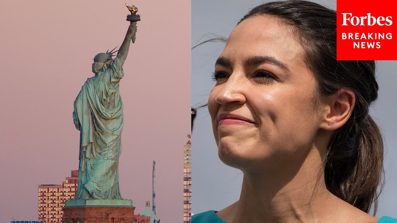 AOC Joins De Blasio To Celebrate NYC Divesting From Fossil Fuels In ...