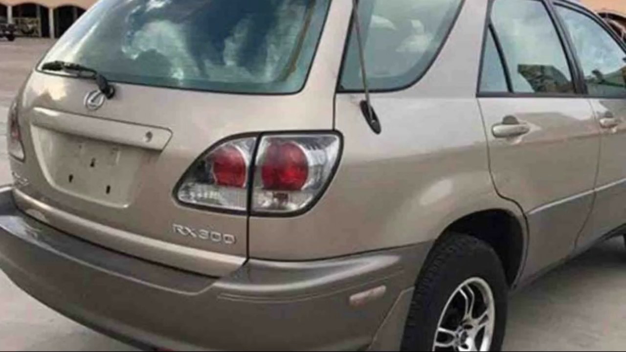 រថយន្តលក់បន្ទា Lexus RX 300 Gold 99 ឡើង 03ក្រដាសព... - YouTube