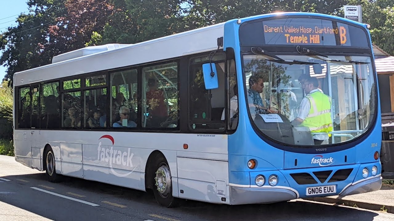 Fastrack GN06 EUU Volvo B7RLE Wright Eclipse Urban - YouTube