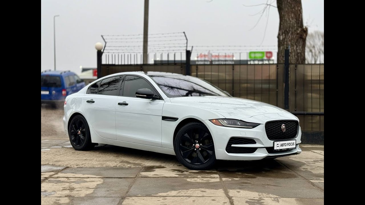Jaguar XE 250 AWD 2019 - YouTube