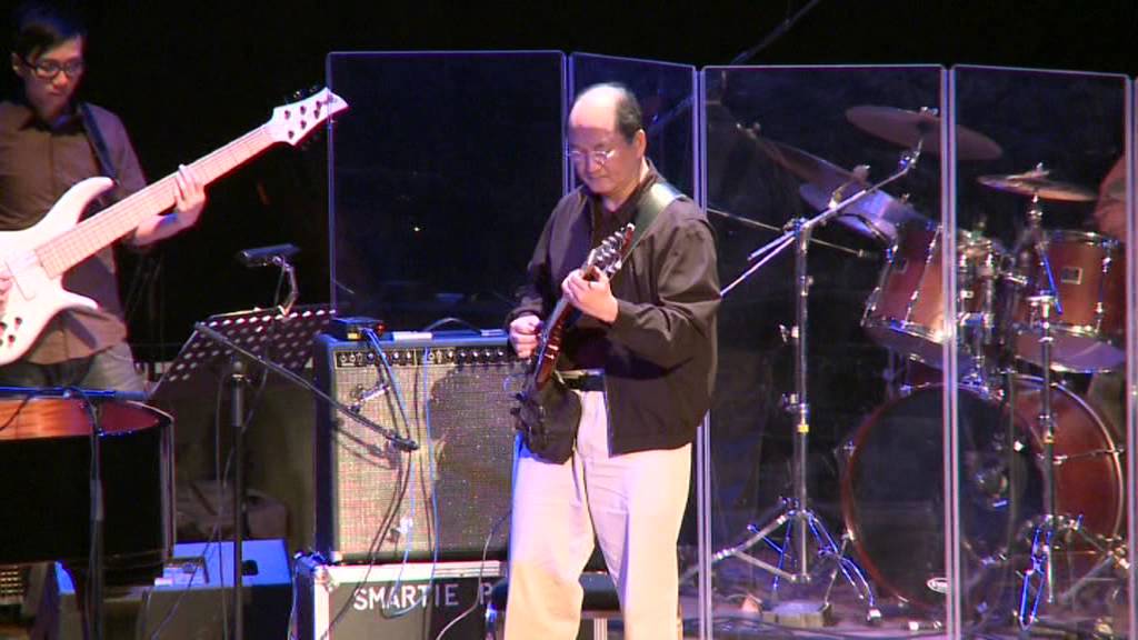 周啟生 Dominic Chow: Samba pa ti- Daniel shek (Jazz This Way 2010) - YouTube