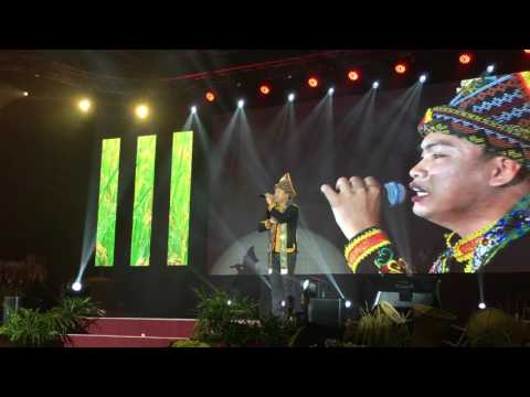 Piombolutan Auh Kosiliu Piupusan by Fanzi Ruji - Performance during Unduk Ngadau State Level 2016