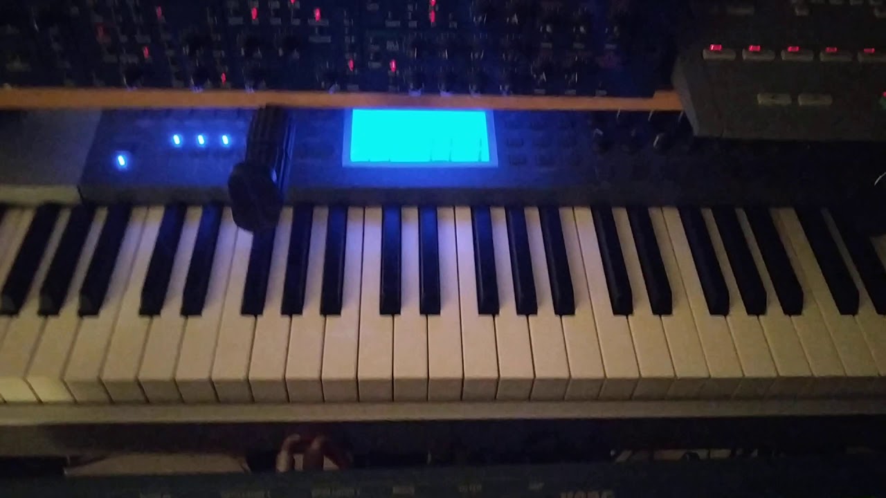 Alesis MMT-8 found in an auction - YouTube