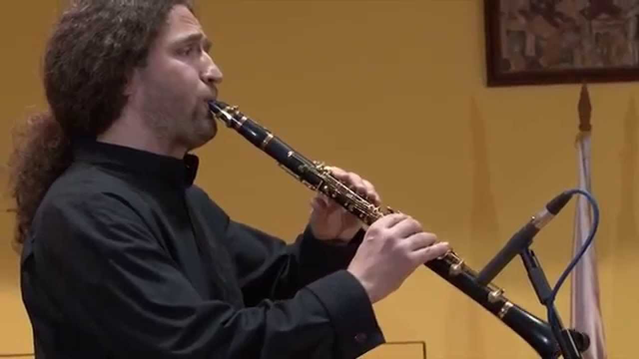 Dave Tarras: Kaleh Bazetsn - Miloš Nikolić, clarinet - YouTube