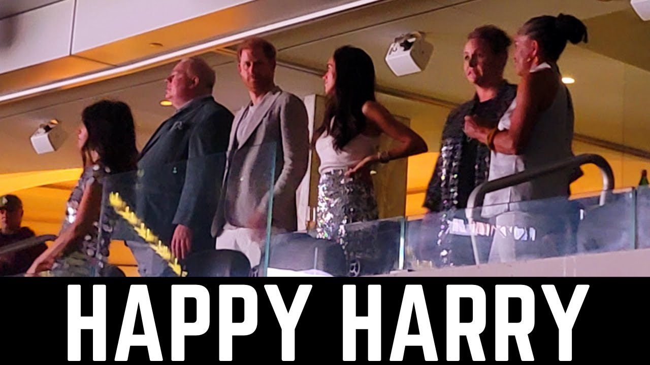 Happy Harry ( Meghan Markle) - YouTube