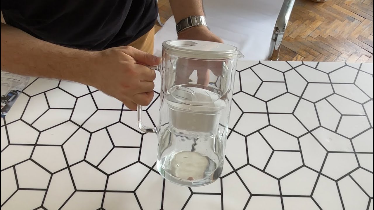 WESSPER AquaMax Crystalline, Glass Water Filter Jug - YouTube