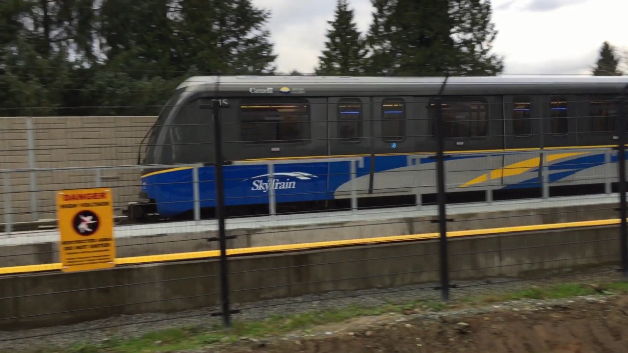 Two Mark II trains on the Evergreen Line - YouTube