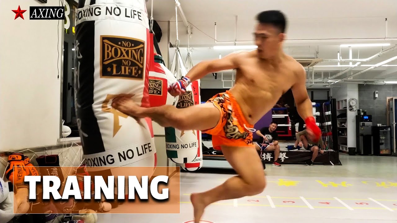 MUAY THAI TRAINING BAG WORK AND MYANMA BOXING - YouTube