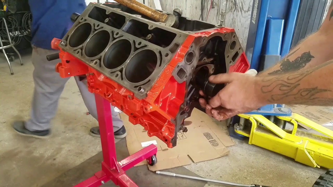 Budget build ls s10 part 2...off to a roughish start - YouTube