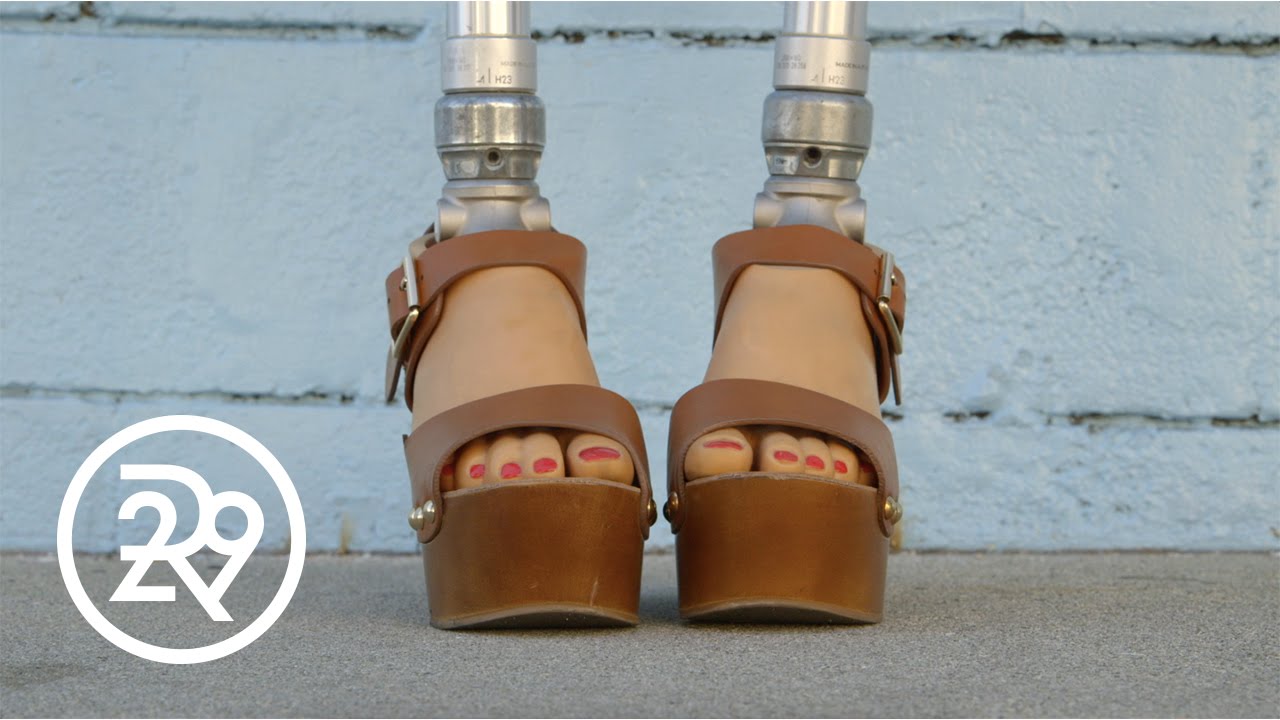 This Actress Was Born Without Legs | Get Real | Refinery29 - YouTube