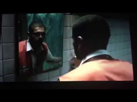 Error de edición película amores perros cuando entra Ramiro a pegarle a Octavio en la bañera