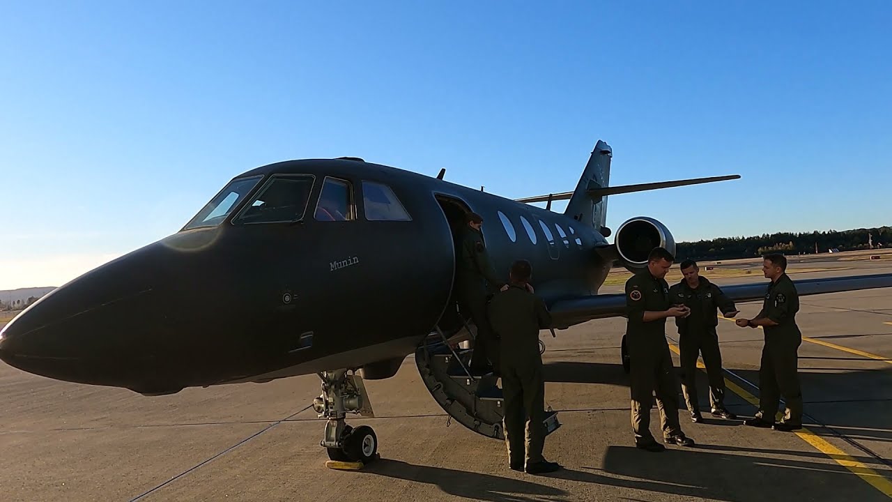 DA 20 Jet Falcon - YouTube