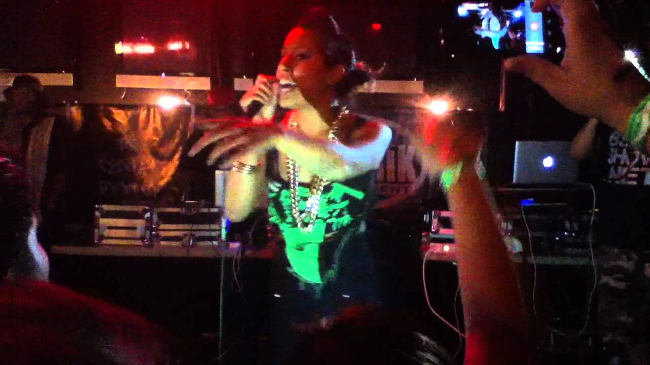 Reverie Live - YouTube