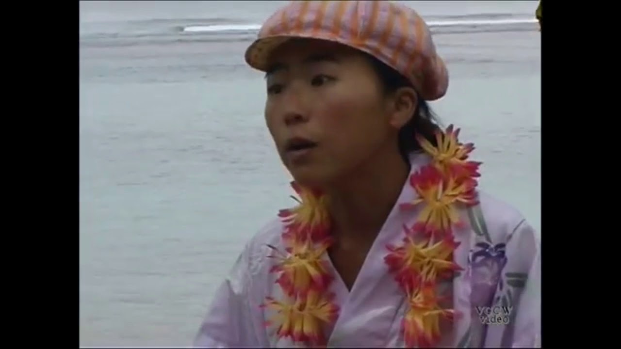 Samoan funny action. - YouTube