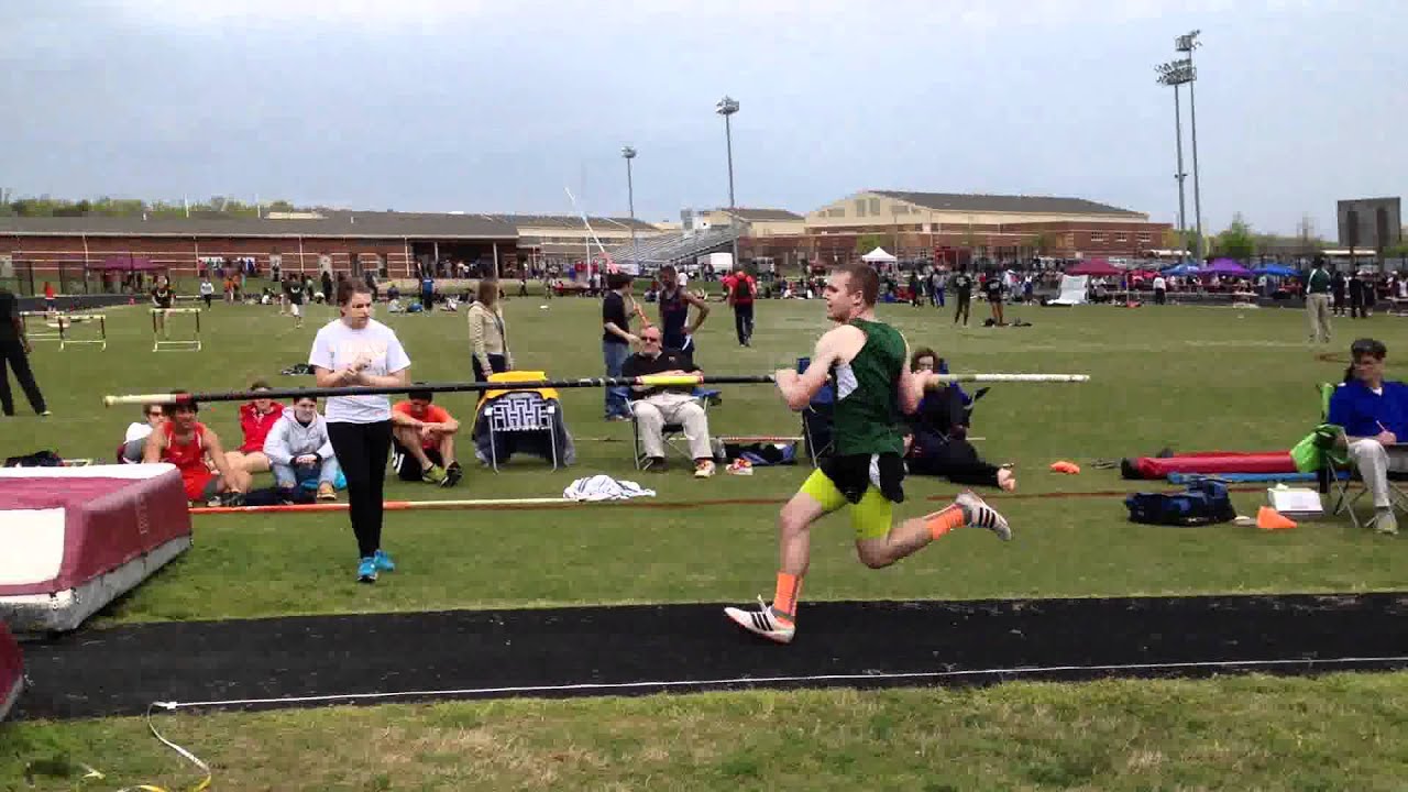 Kyle Pinelli Pole Vault 2 (3/31/2012) - YouTube