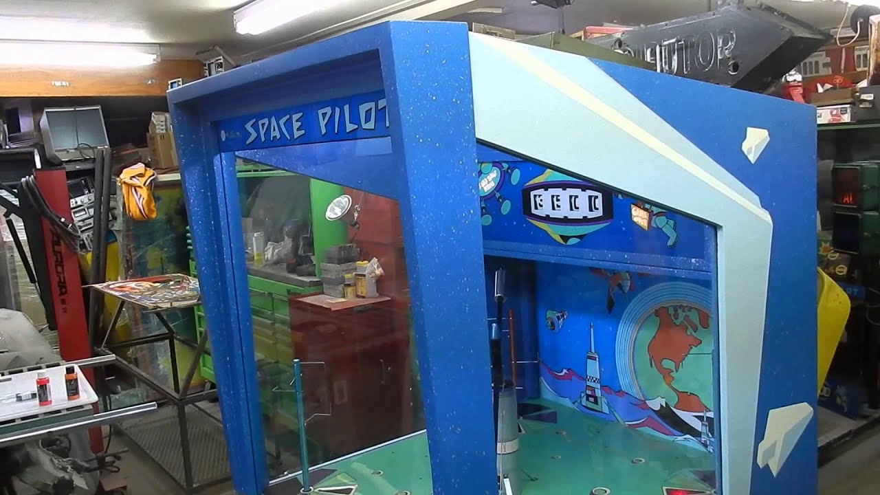 Williams Space Pilot arcade - YouTube