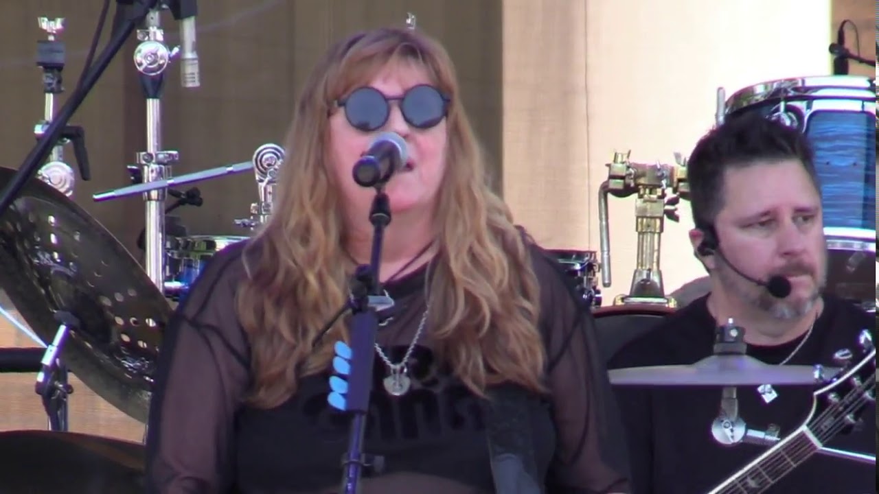 September Dogs - Gone Away - YouTube